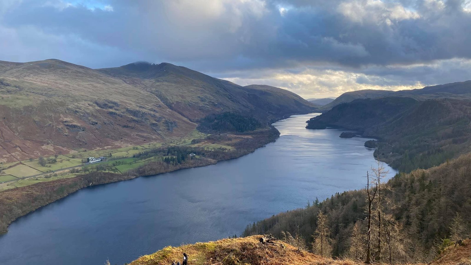 Raven Crag, Thirlmere: Scenic Walking Trails Await